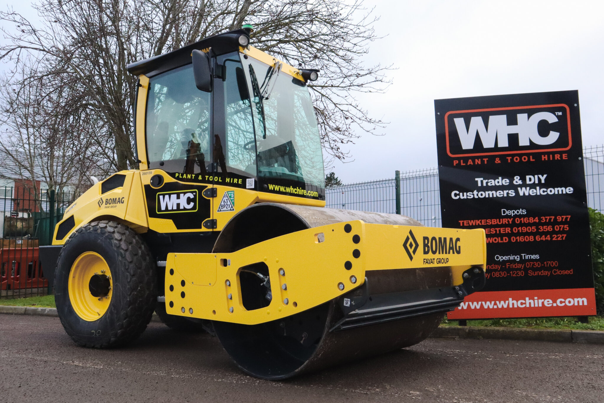Smooth Vs Padfoot Rollers: Everything You Need To Know | WHC Hire Services
